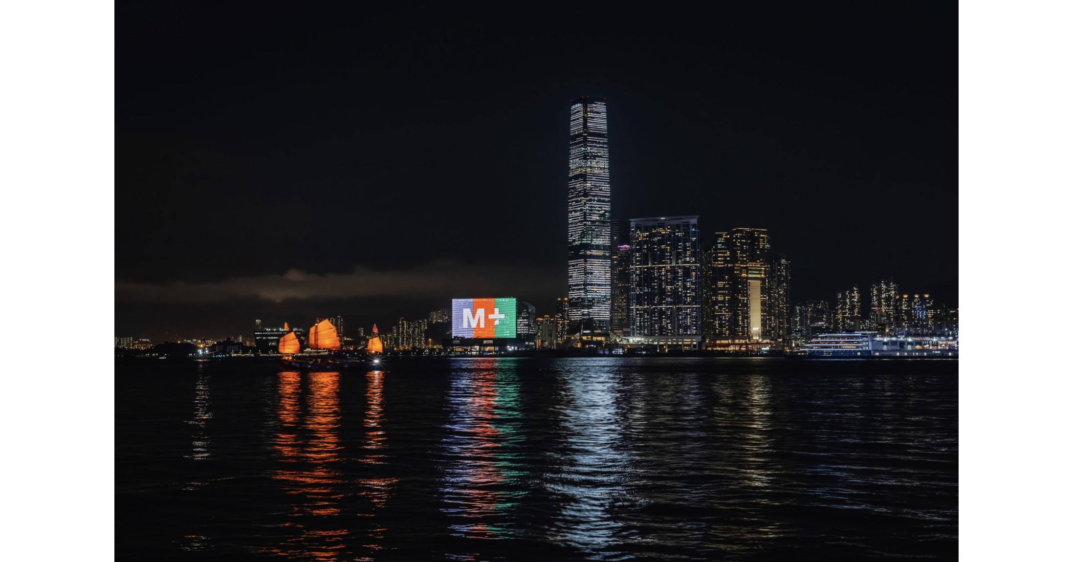 Hong Kong Welcomes 2022 with First-Ever Arts Spectacular at Victoria ...
