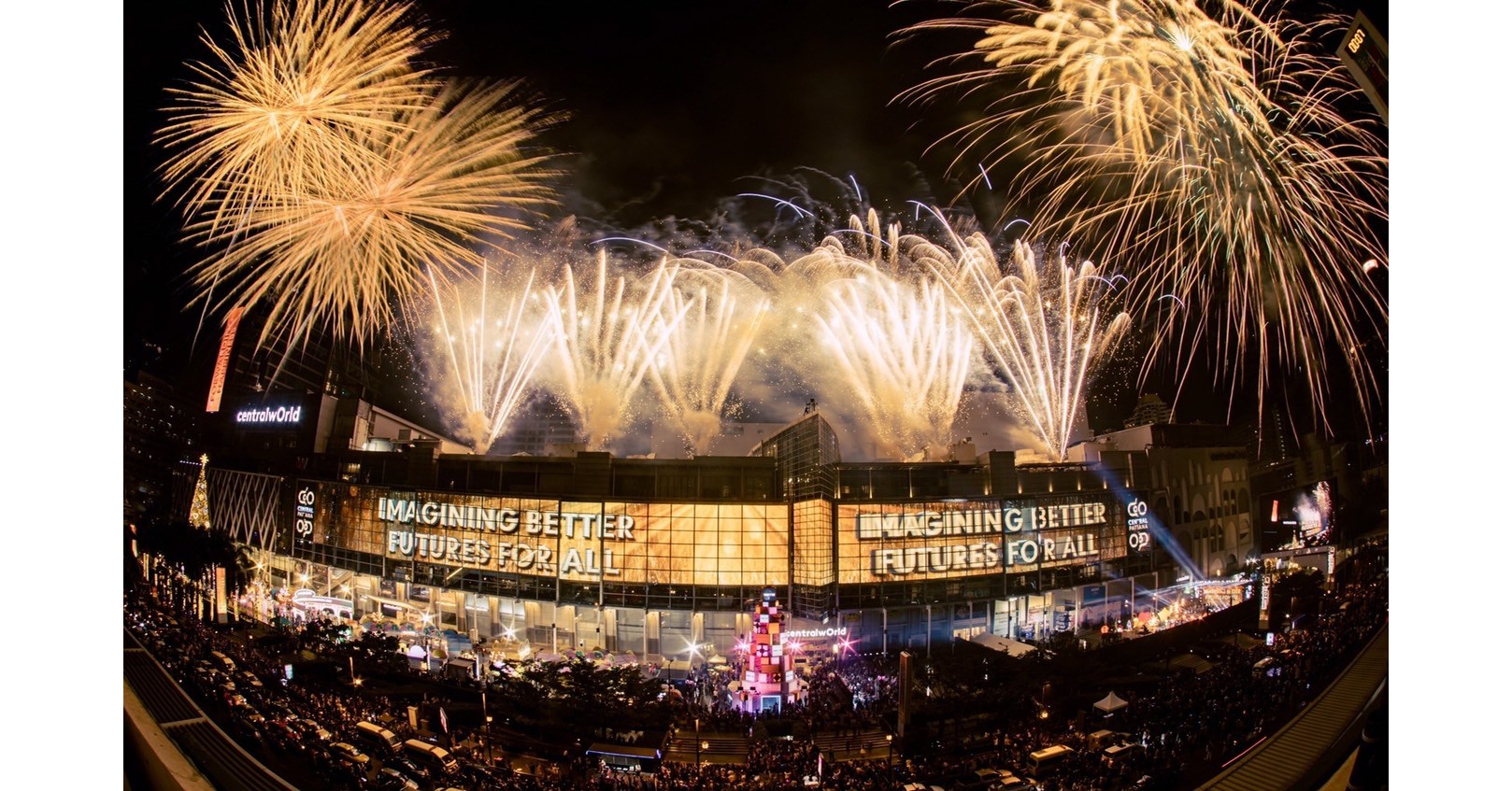 Thailand's Central World, the global countdown landmark, aka 'Times ...