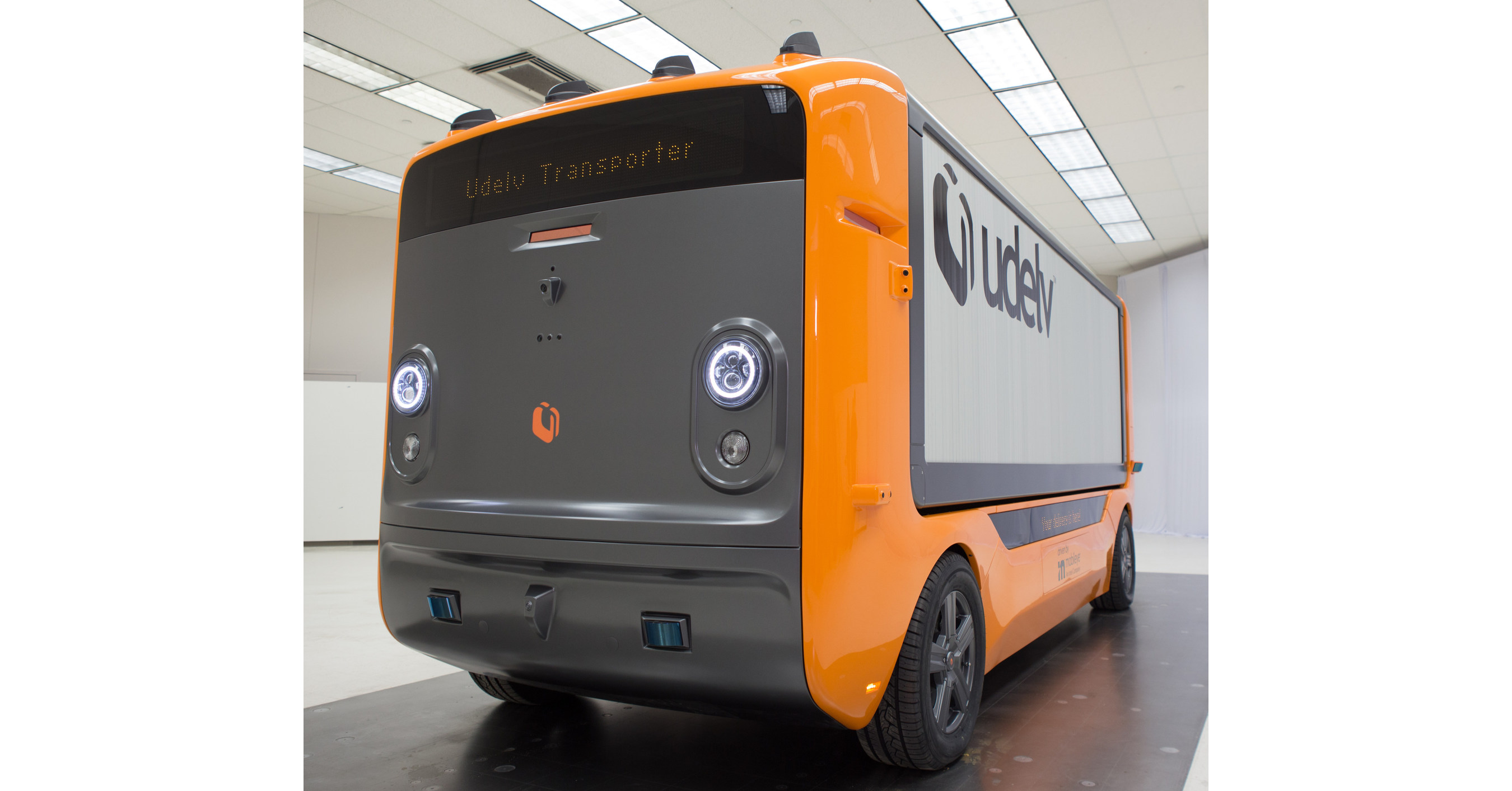 Udelv Unveils Autonomous Cab-Less Transporter, driven by Mobileye ...