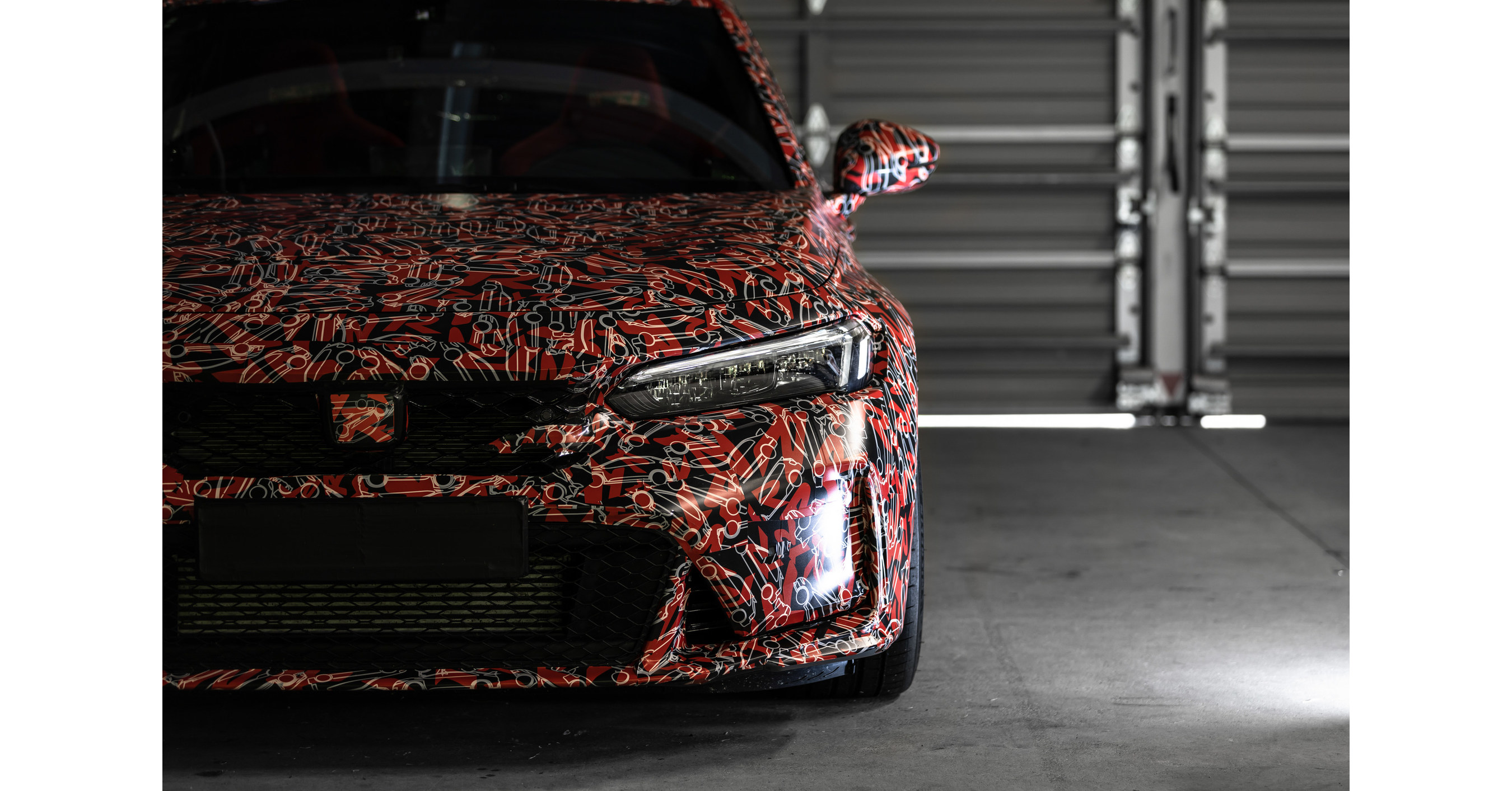 All-New Honda Civic Type R Arrives at Tokyo Auto Salon