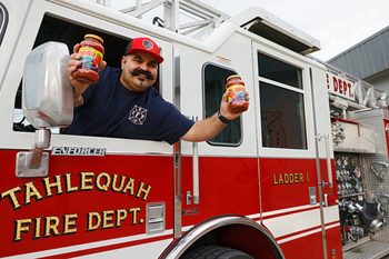 RAGÚ® RECOGNIZES OKLAHOMA FIRE DEPARTMENT'S "COOK LIKE A MOTHER" TEAM ...
