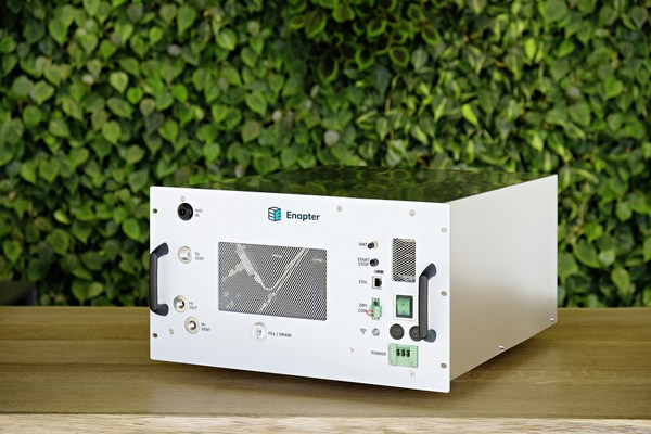 Enapter simplifie la production d'hydrogène vert avec un nouvel électrolyseur à taille unique