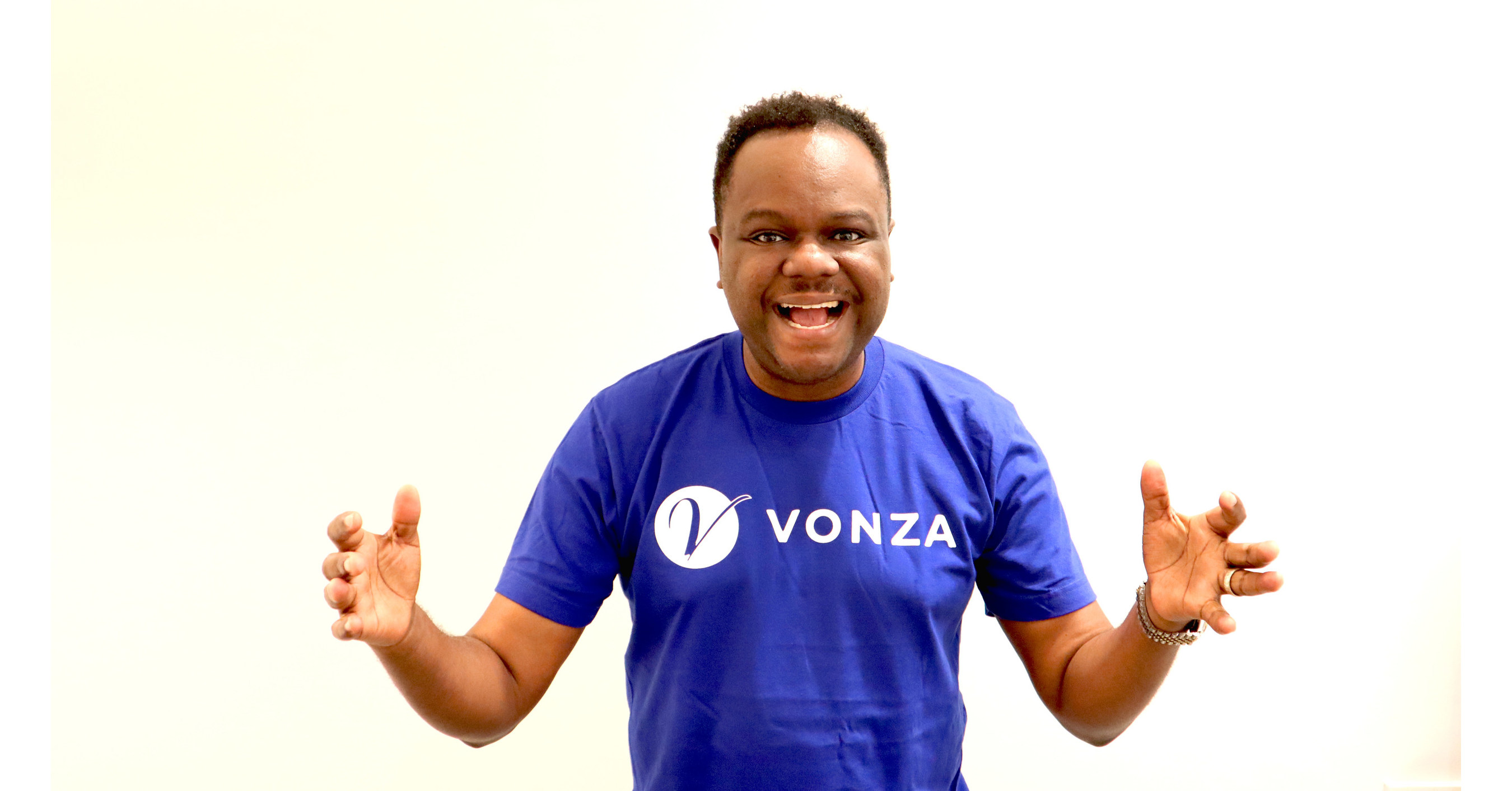 Vonza Reaches 5,000 Customers, Lands Tope Awotona of Calendly as Investor