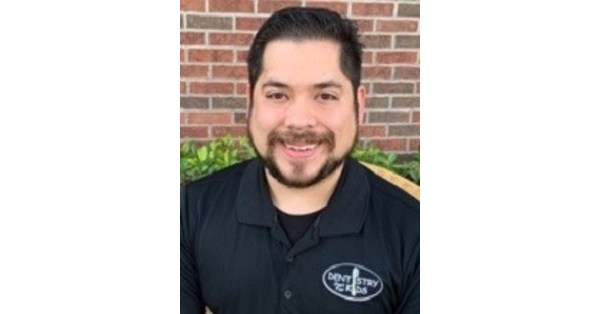 Steven Solis, DDS, is recognized by Continental Who's Who