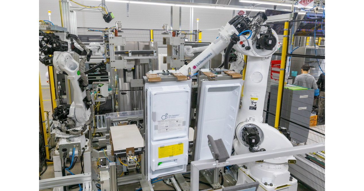 LG SMART PARK NAMED 'LIGHTHOUSE FACTORY' FOR FUTURISTIC MANUFACTURING ...