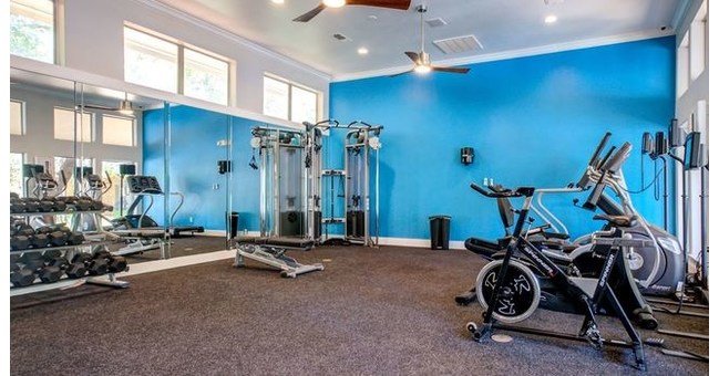 Hamilton Zanze Sells Multifamily Community in San Antonio Metro