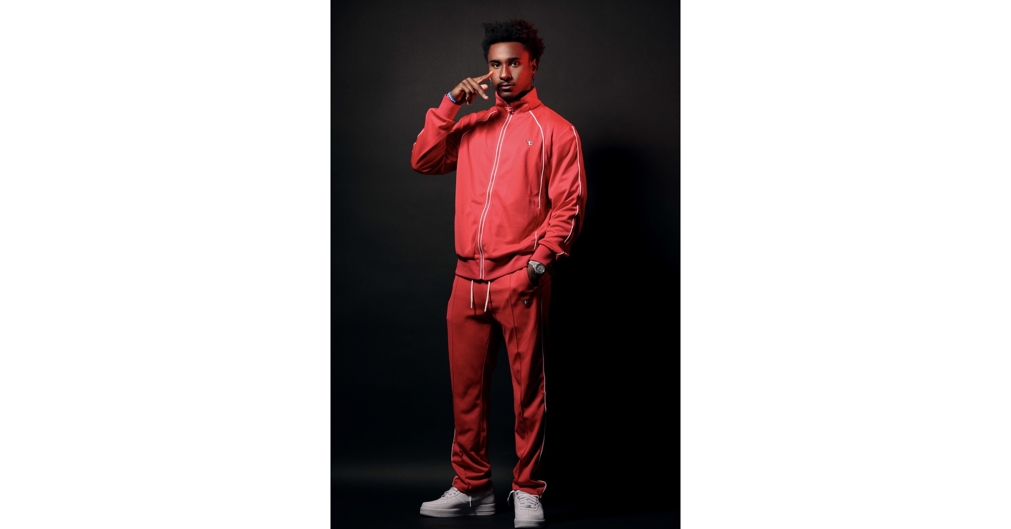 FAZE CLAN WELCOMES TRAILBLAZING CONTENT CREATOR FAZE DEESTROYING AS ...