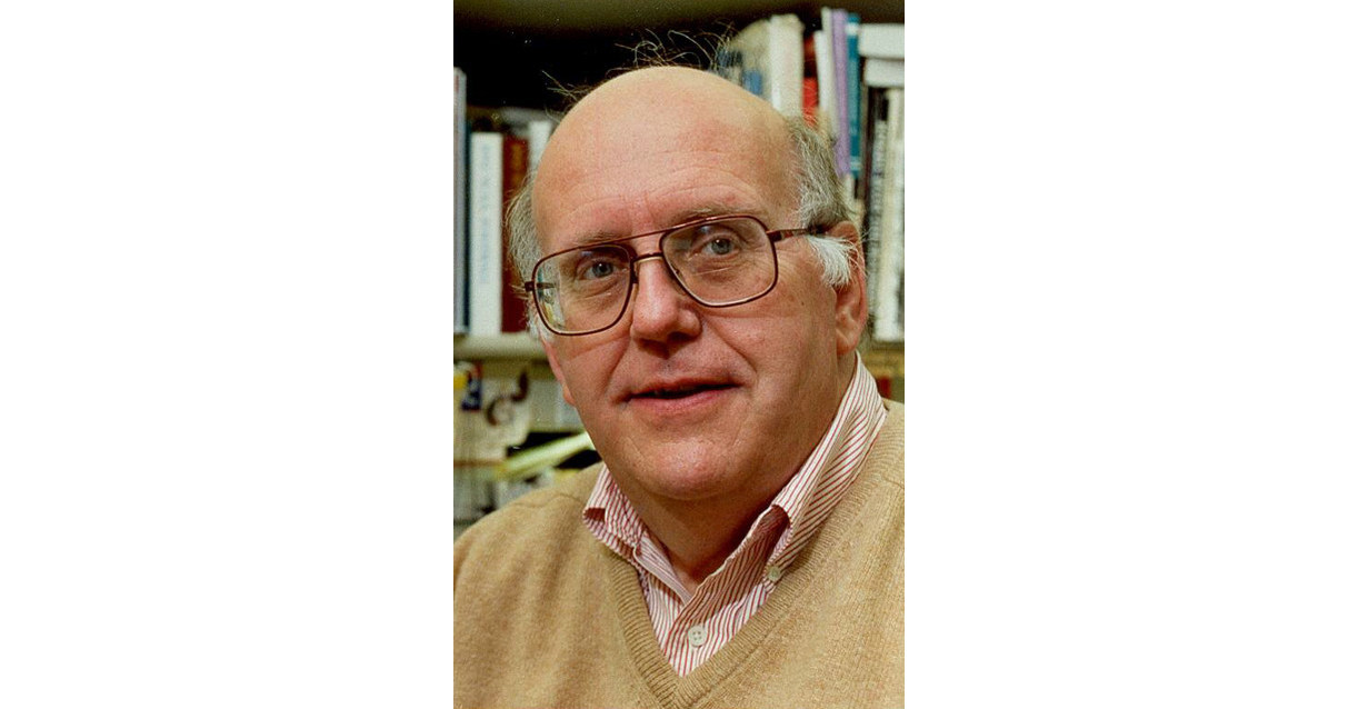 Robert Hammel is recognized by Continental Who's Who