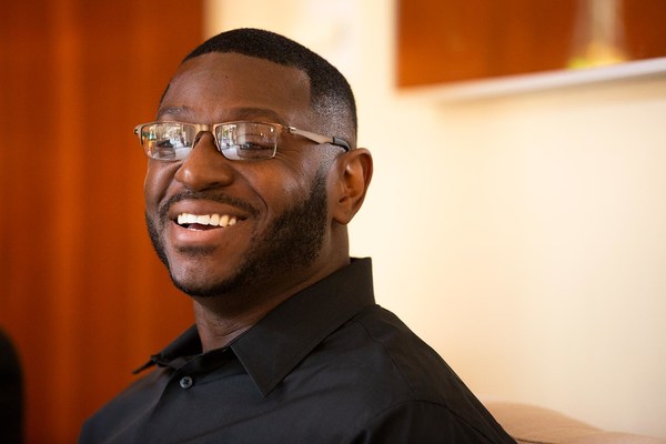 "NEW PODCAST POST-TRAUMATIC THRIVING" HOSTS SIDE-BY-SIDE TALK BETWEEN ...