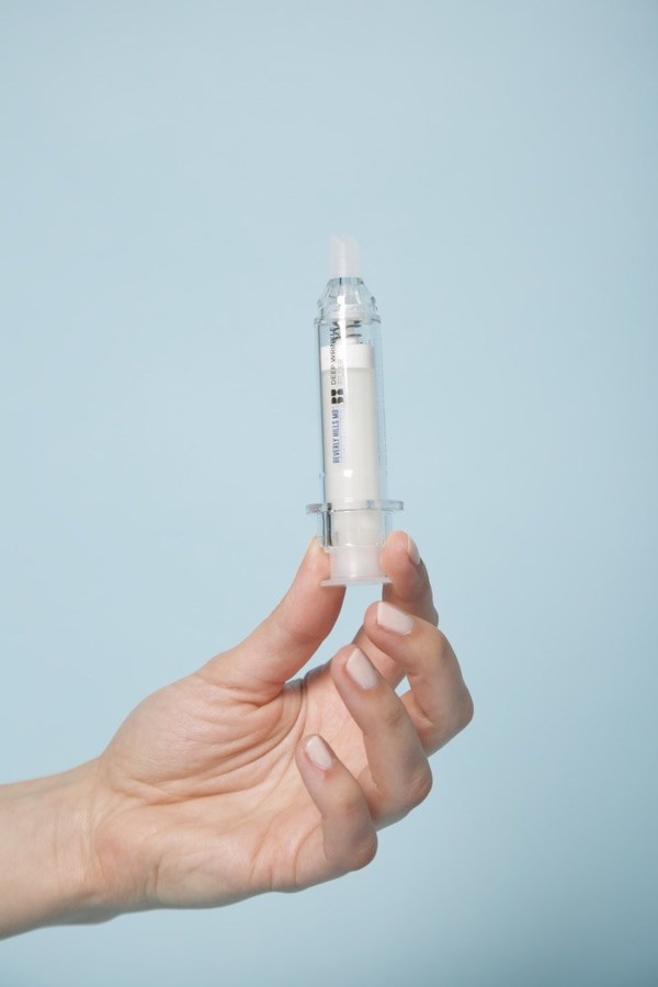 Beverly Hills MD Deep Wrinkle Filler Celebrates Over 450+ Positive Reviews