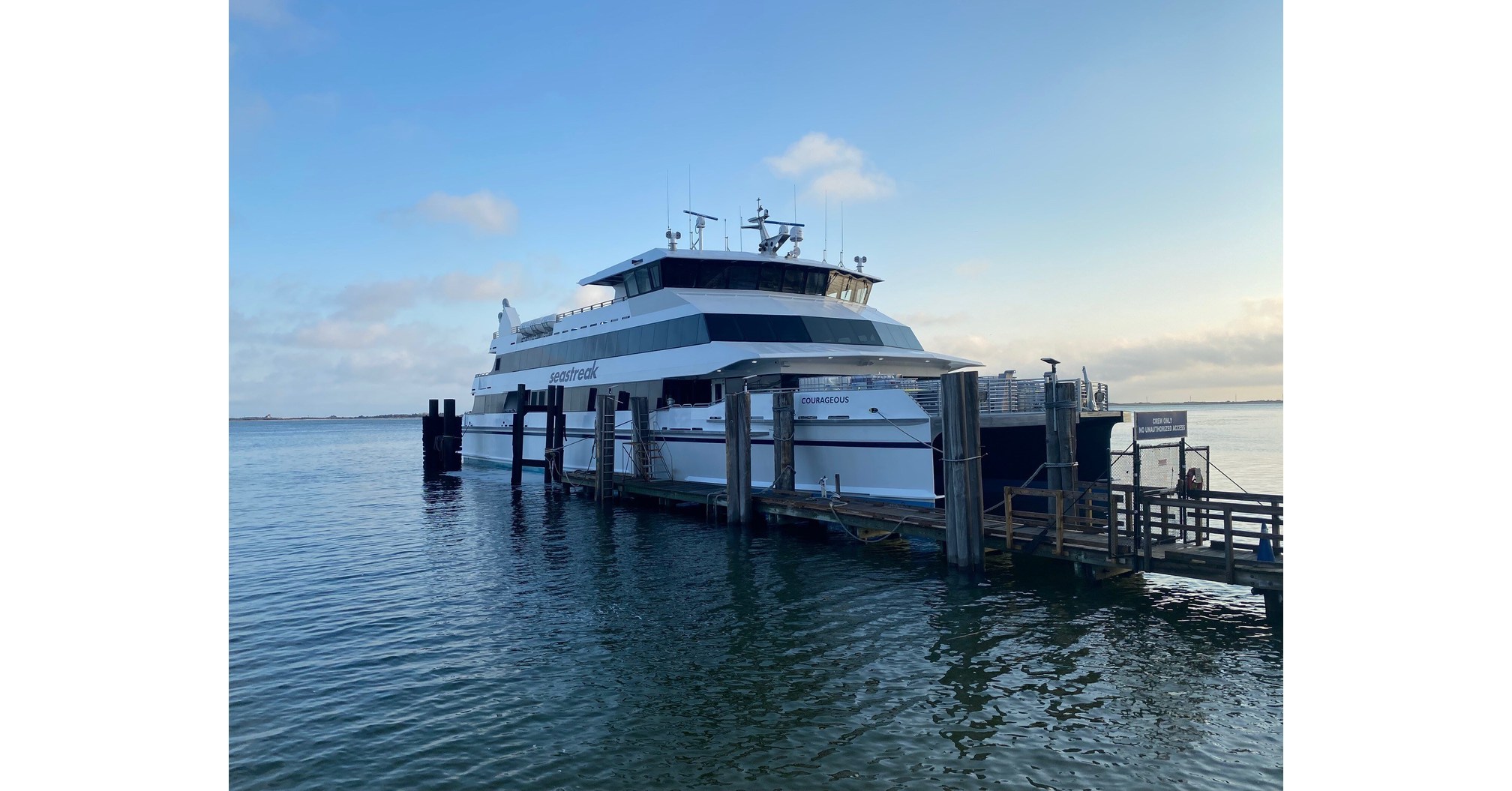New 750-seat high-speed passenger ferry, the largest and fastest of its ...