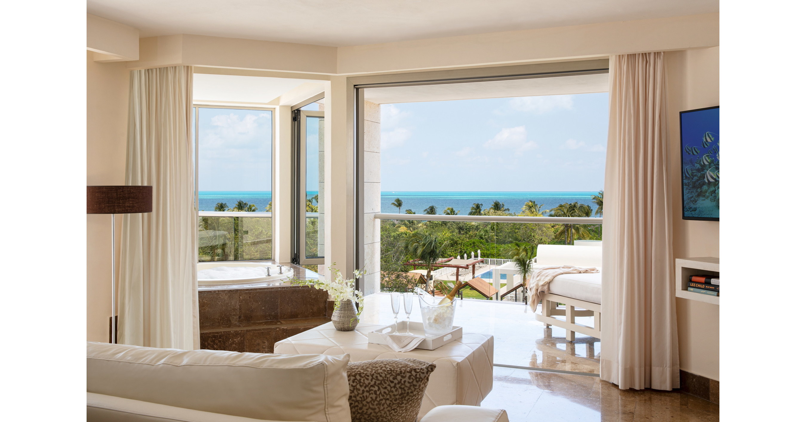 The Excellence Collection Awarded Among the Best in the World in ...