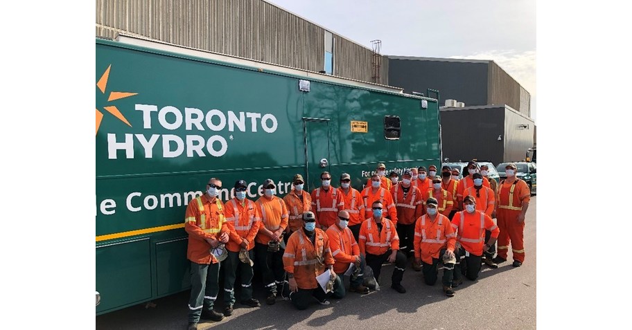 Toronto Hydro crews answering call for help after Ontario storm