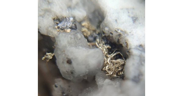 OUTCROP SILVER INTERCEPTS 3 METRES OF 774 GRAMS SILVER EQUIVALENT IN ...