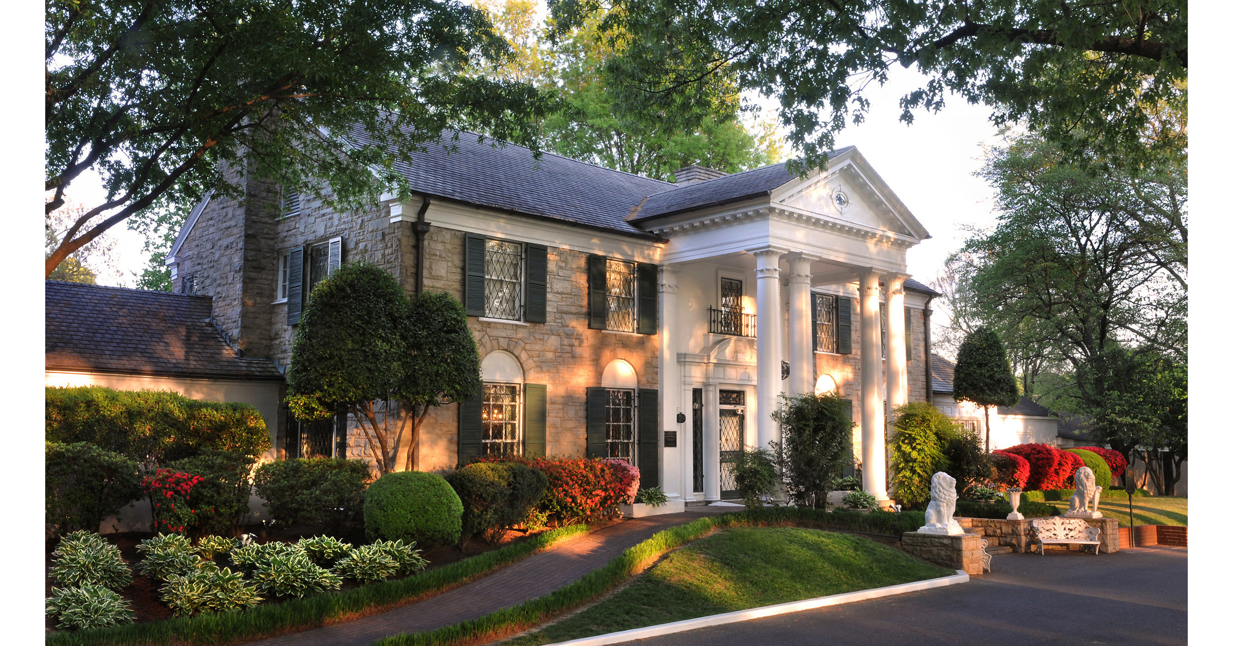 TRAVELERS CAN'T HELP FALLING IN LOVE WITH BOOKING.COM'S ULTIMATE ELVIS ...