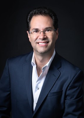 Alejandro Dabdoub is recognized by Continental Who's Who