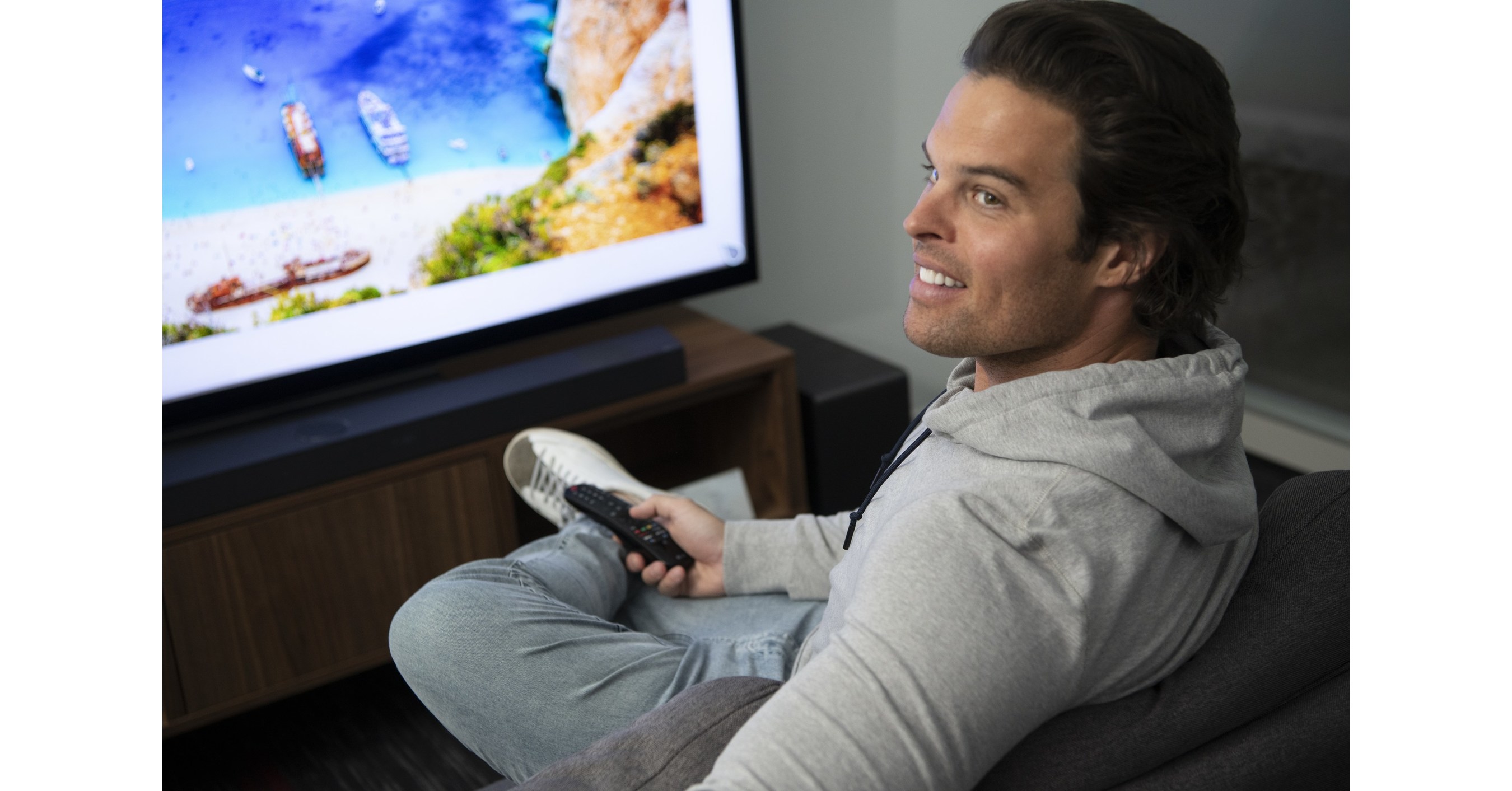 LG ELECTRONICS CANADA AND CELEBRITY PERSONALITY KEVIN WENDT PARTNER TO ...