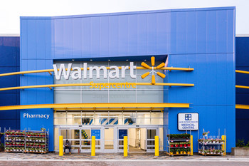 Victoria Hillside Walmart Supercentre celebrates grand opening