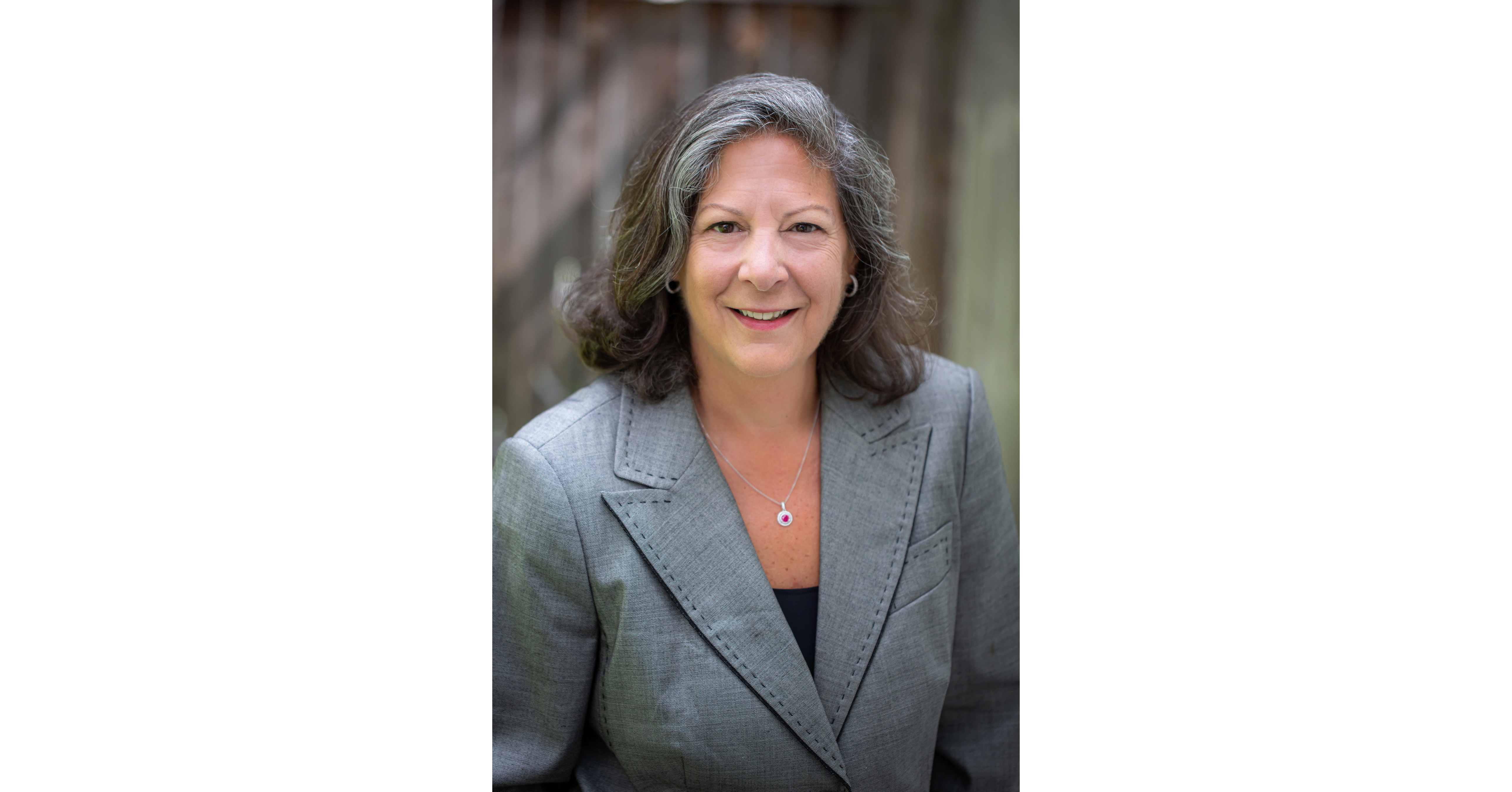 Global Energy Projects Lawyer Lisa Henneberry Joins Crowell & Moring