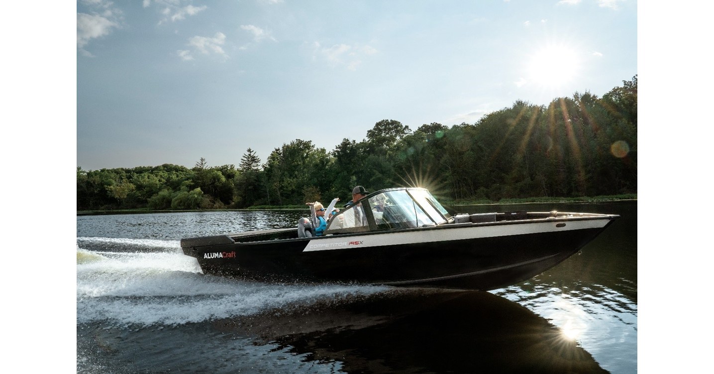 BRP TRANSFORMS THE BOATING EXPERIENCE WITH ALL-NEW MANITOU, ALUMACRAFT ...