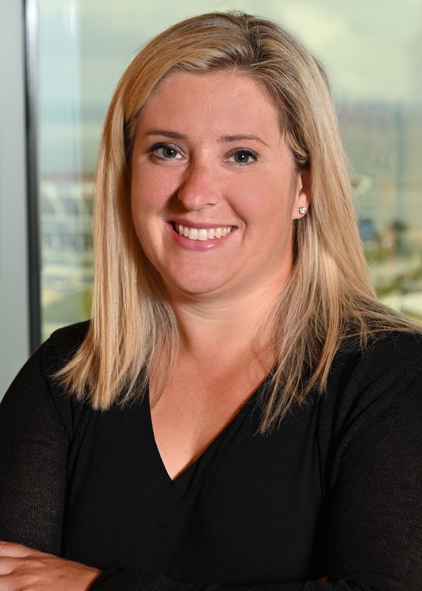 McDonald Hopkins welcomes Erika Apelis to Business Department and ...
