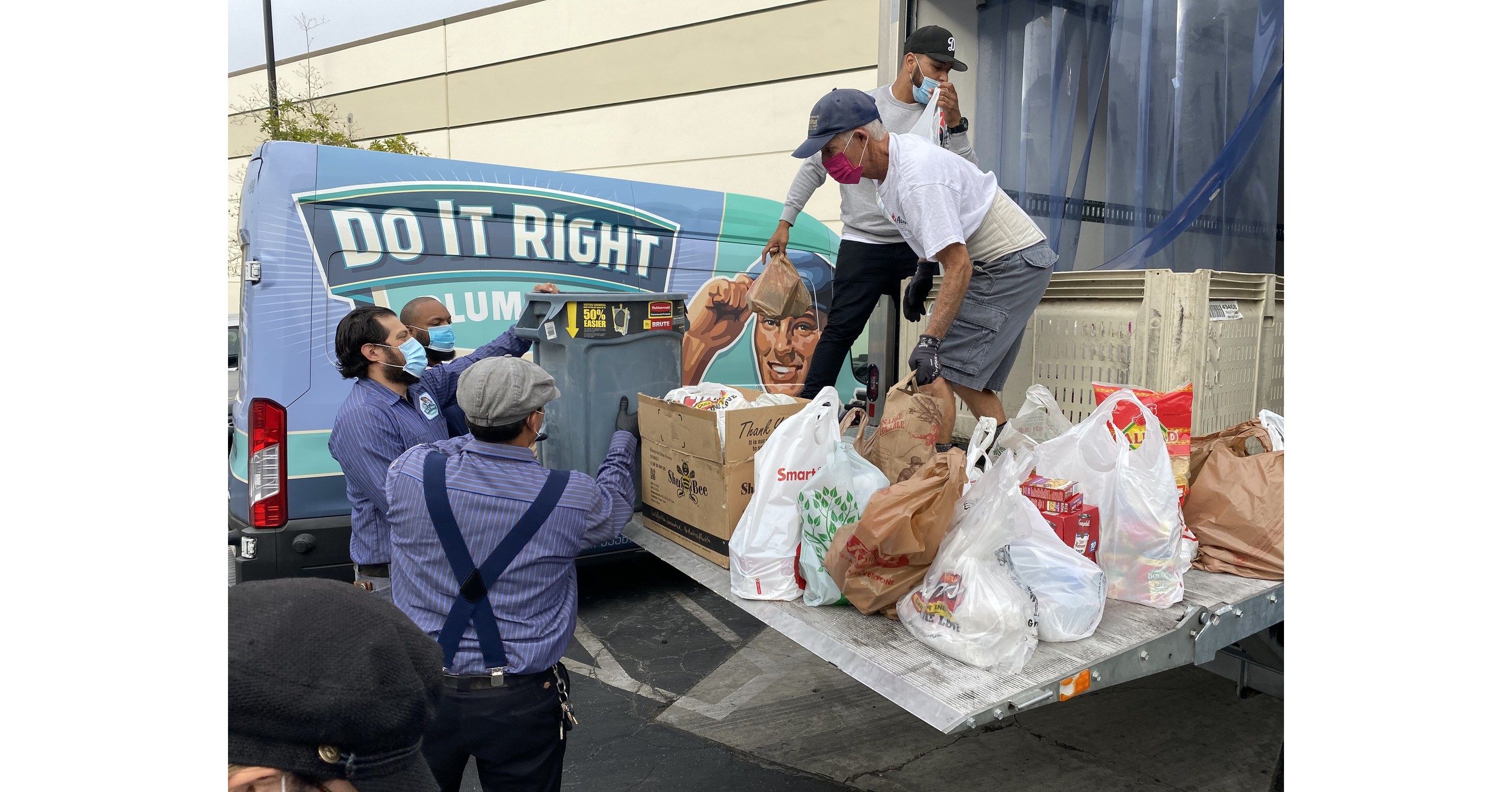 Do It Right Plumbers Aims to End Hunger in their Community