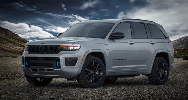Jeep Brand Celebrates 30 Years Of Legendary Grand Cherokee 4x4 Jeep Brand Celebrates 30 Years Of Legendary Grand Cherokee 4x4