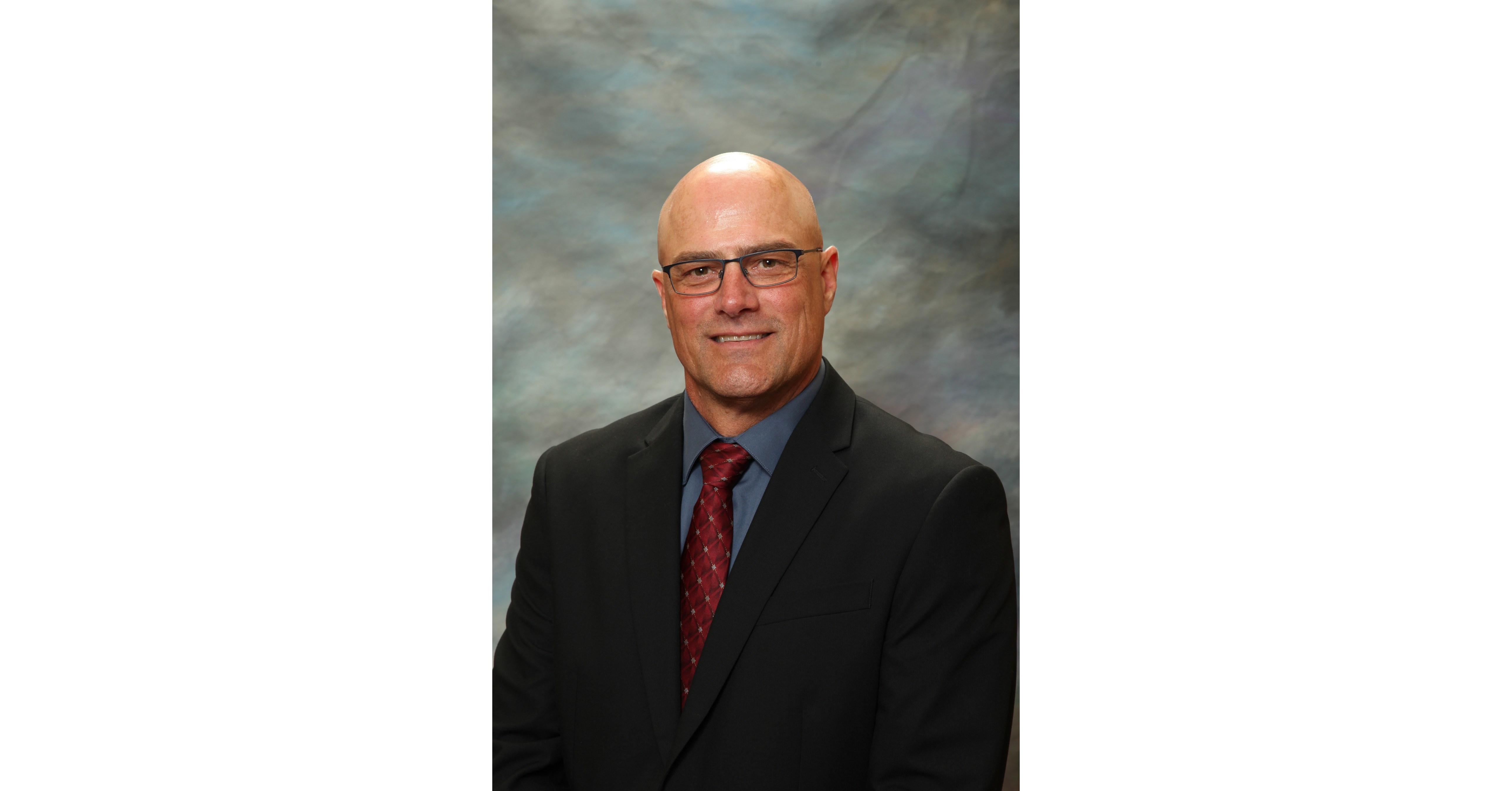 Randy Dickhut Retires, New Senior Vice President of Real Estate ...