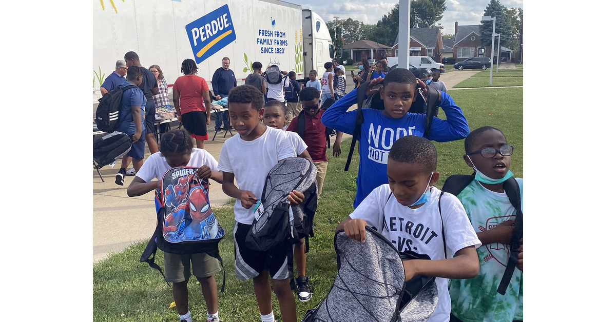 Perdue Farms Delivers Hope to Youth at SAY Detroit Play Center's ...