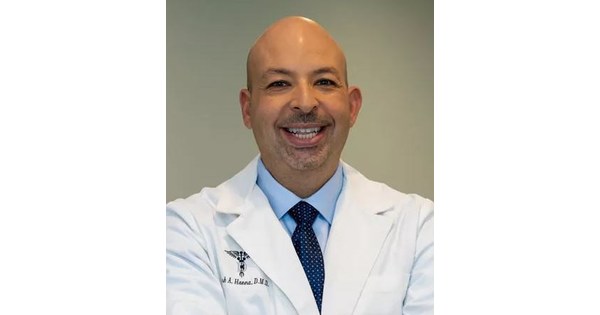 Mark A. Hanna, DMD is recognized by Continental Who's Who