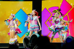 Jess & Jojo Siwa Announce XOMG POP! Cruise