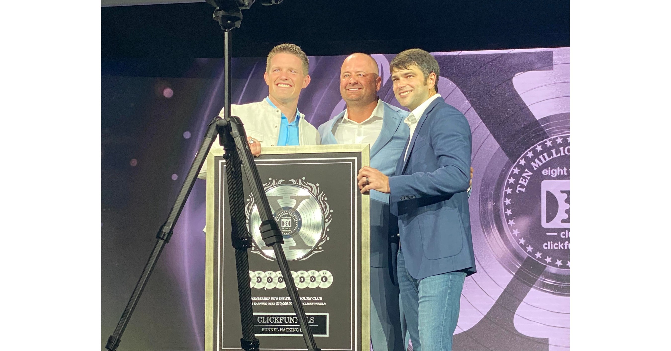 The Wiser Agency Receives 2 Comma Club X Award