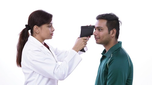 Remidio Inc to launch Instaref R20, a handheld portable auto ...