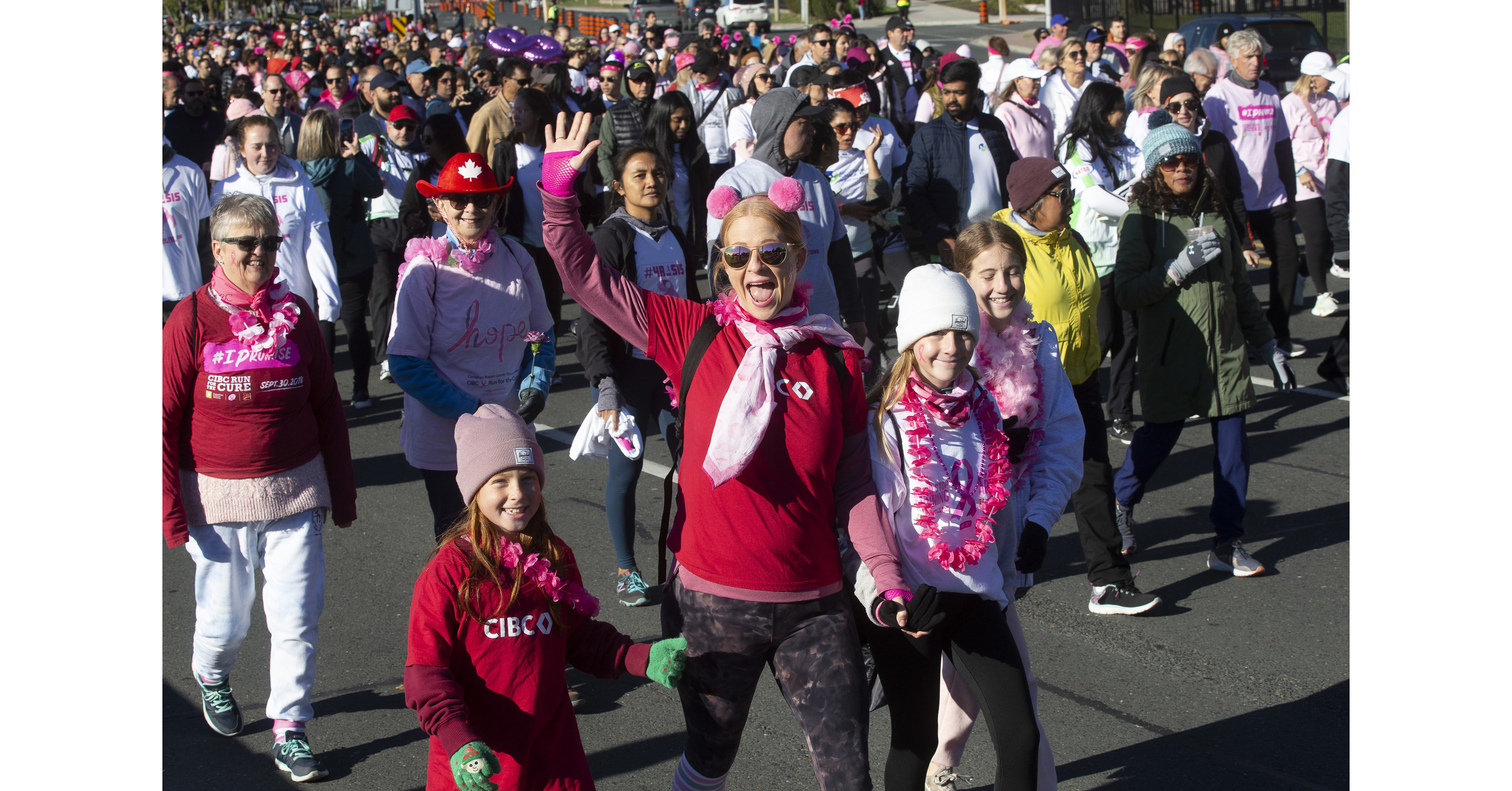 Canadians, 45,000 strong, rally together in support of the Canadian ...