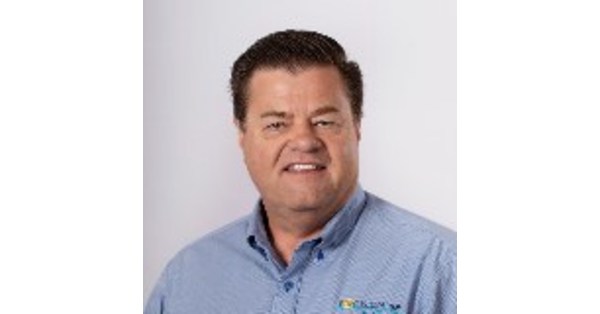 Doug Heer is recognized by Continental Who's Who