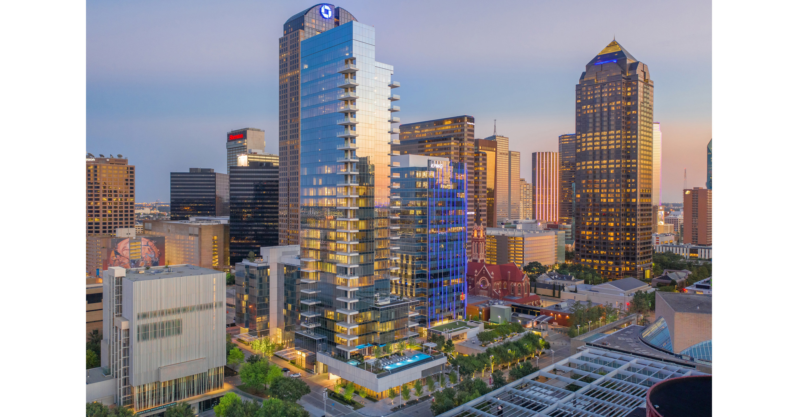 Represented by top brokerage in North Texas, the most luxurious high ...