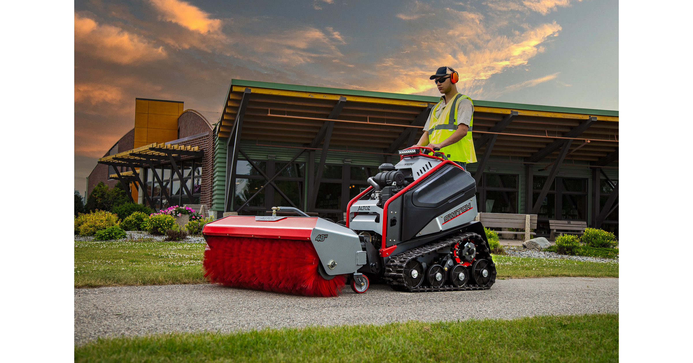 Altoz Switch Compact Tool Carrier Wins a 2022 Pro Tool Innovation Award