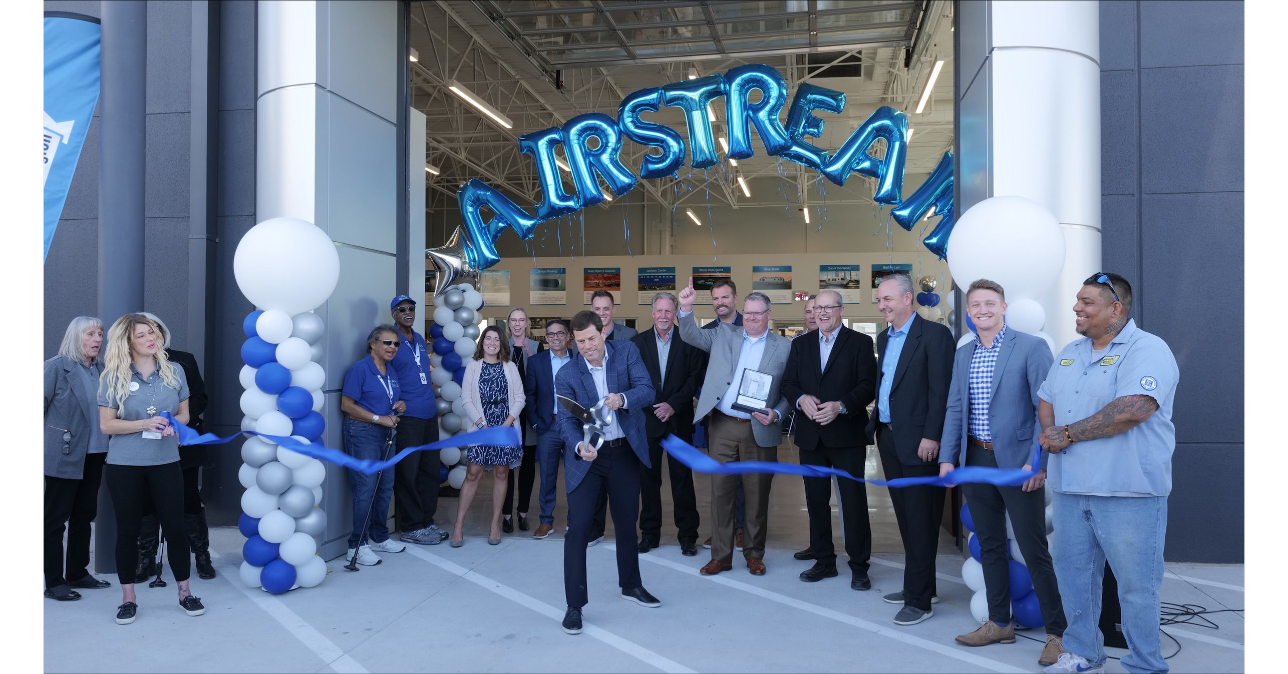 RV Retailer, LLC ("RVR") Opens Brand New Exclusive Airstream Dealership ...