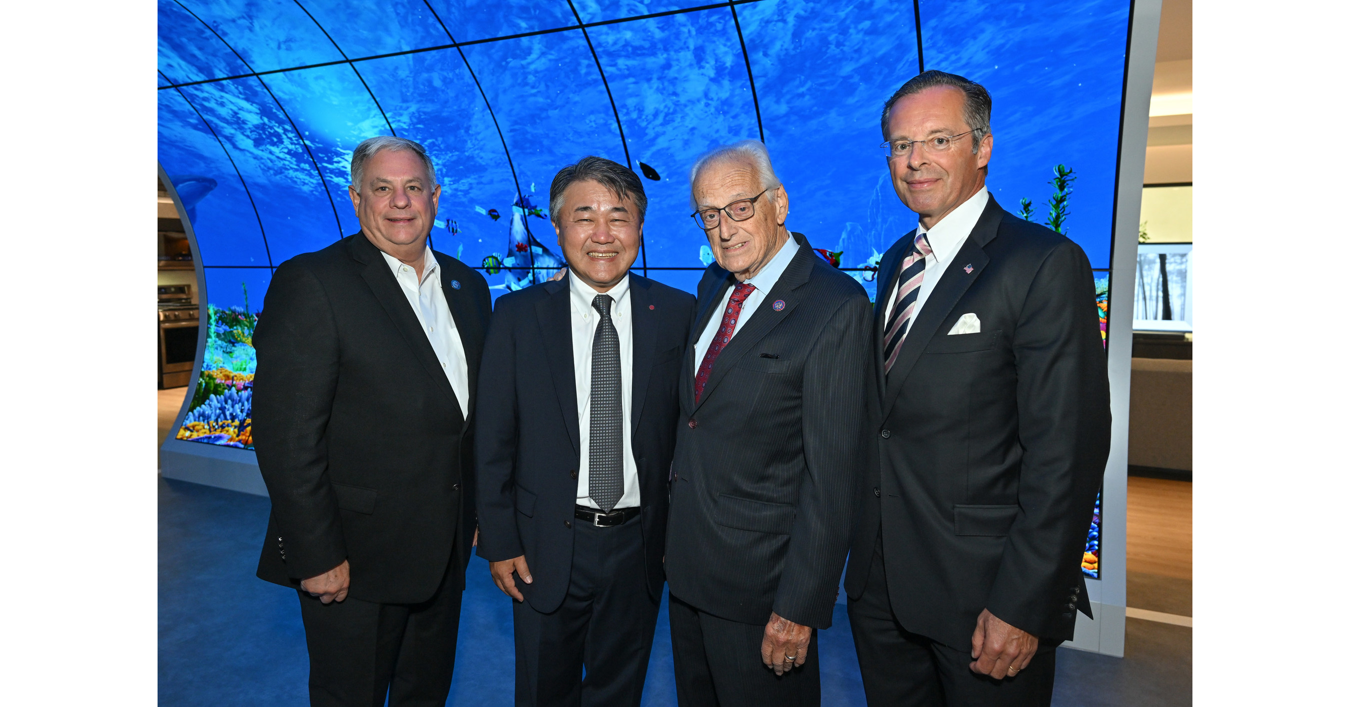 LG OPENS DOORS TO COMMUNITY, CUTS RIBBON ON NEW INTERACTIVE, HIGH-TECH ...