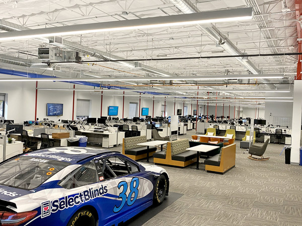 SelectBlinds Announces Grand Opening of New Chandler Headquarters