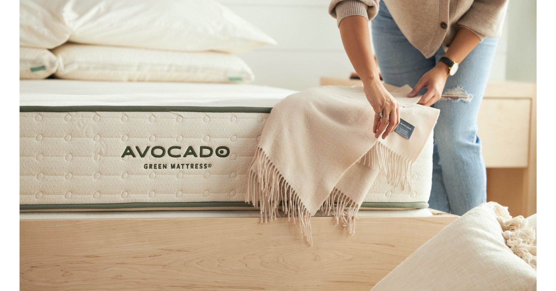 HAPPY HOLIDAYS -- AVOCADO LAUNCHES ITS BIGGEST SALE EVER