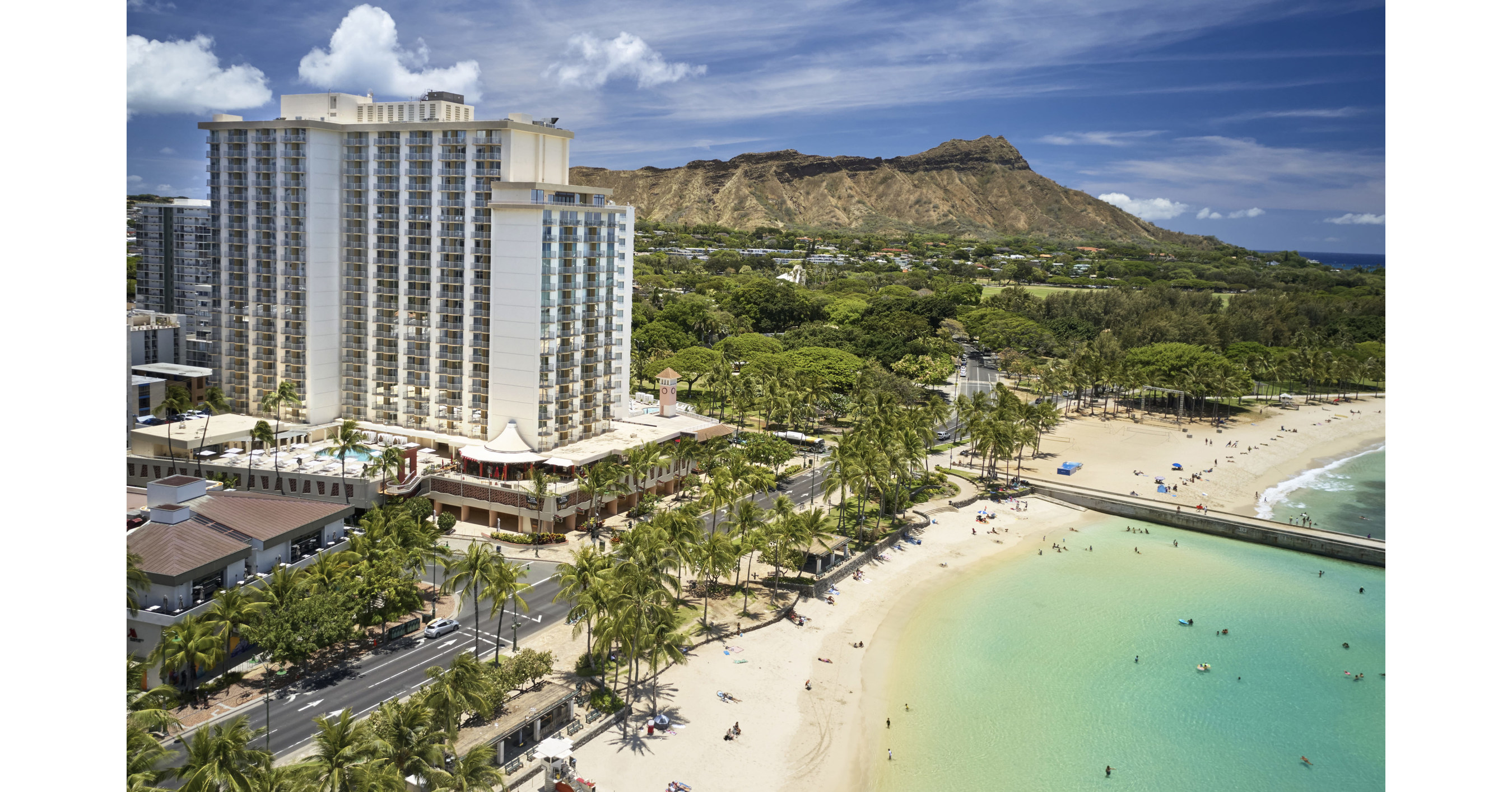 WAIKIKI USHERS IN A NEW WAVE OF HOSPITALITY WITH THE TWIN FIN'S GRAND ...