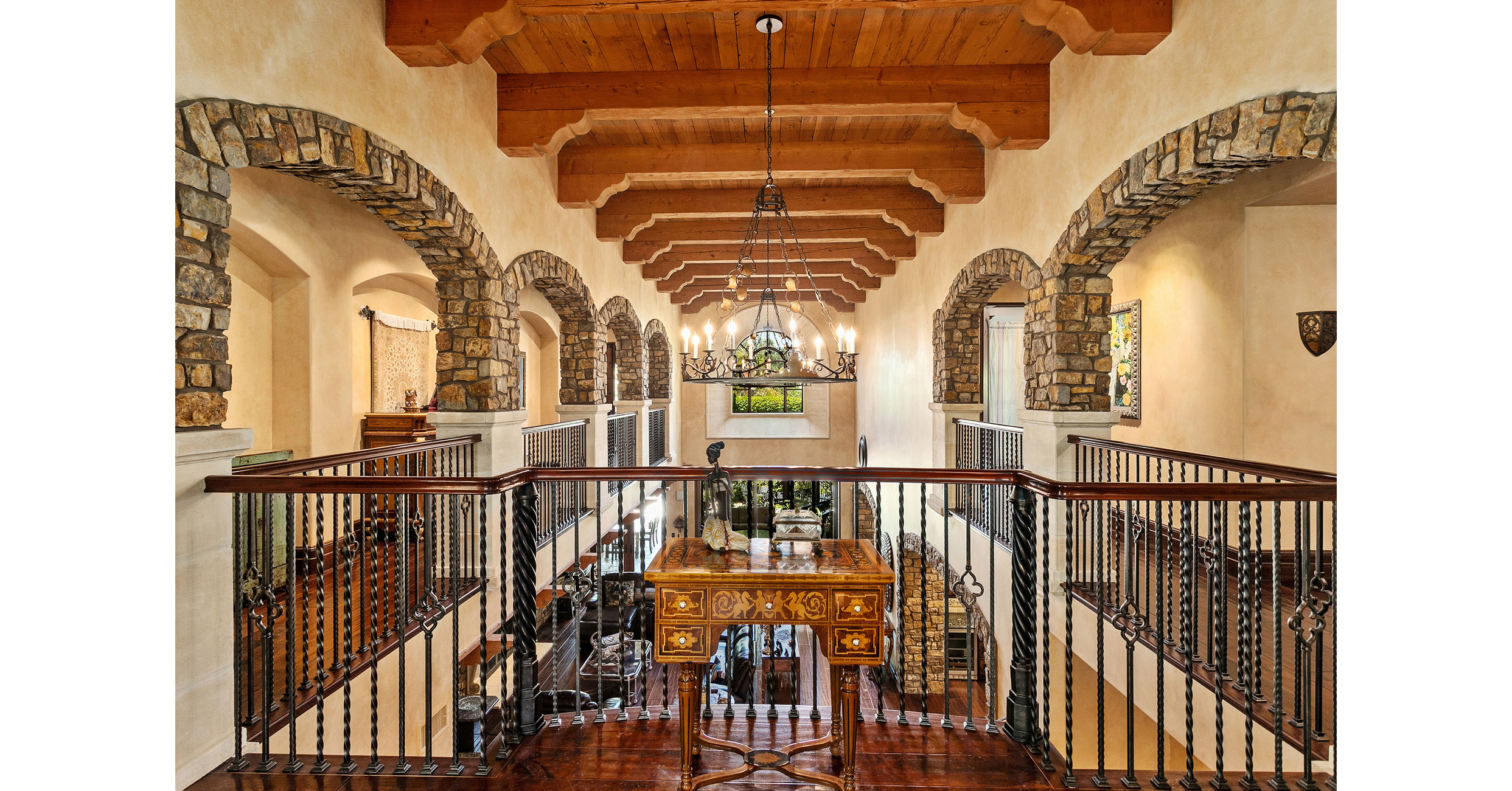Nov 19 Luxury Auction® Sale Set for Tri-Level Estate in Private & Gated ...