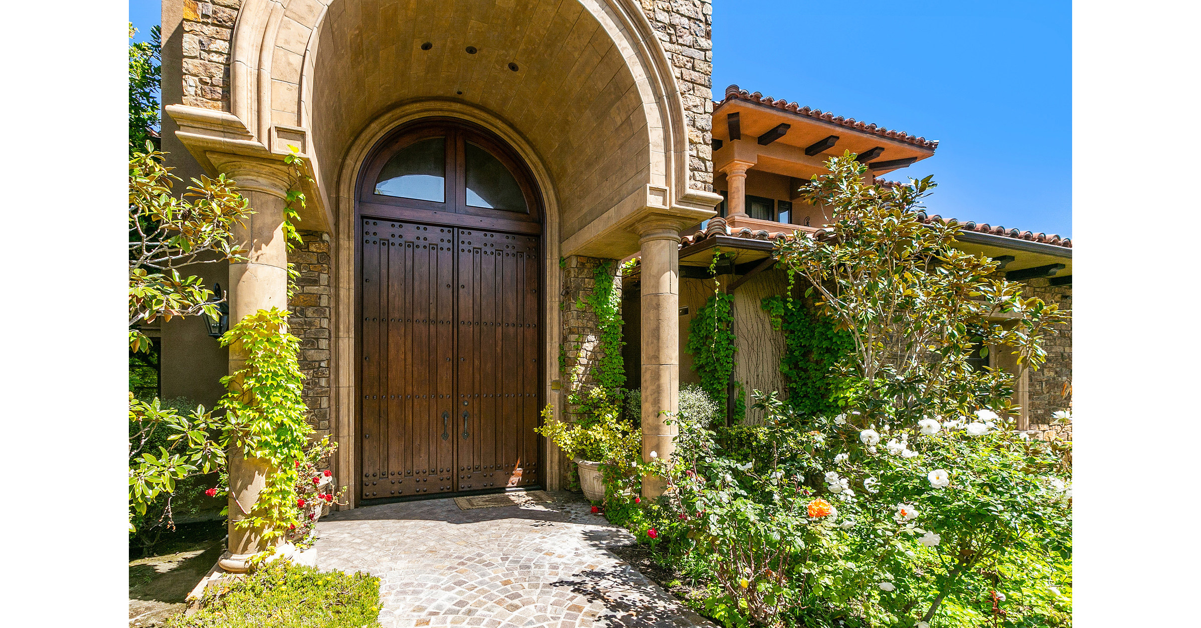 Nov 19 Luxury Auction® Sale Set for Tri-Level Estate in Private & Gated ...