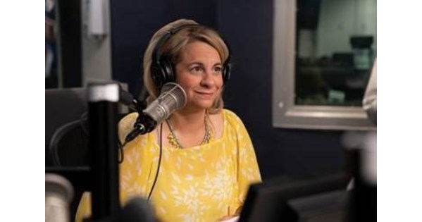 Psychic to the Stars Launches Deborah's Psychic Connection Radio