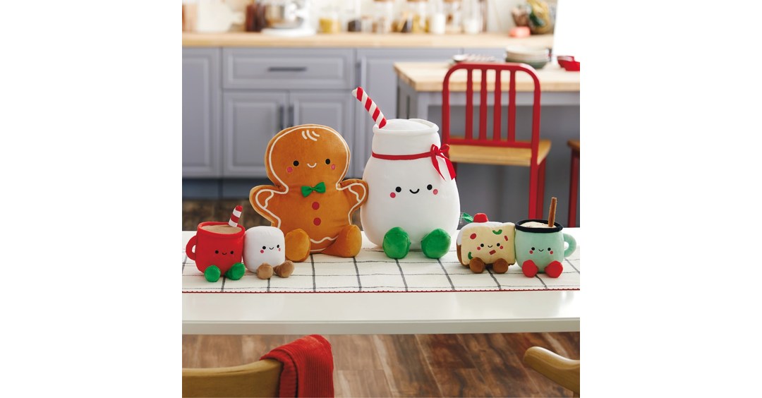 Hallmark Offers Holiday Gifts for Everyone