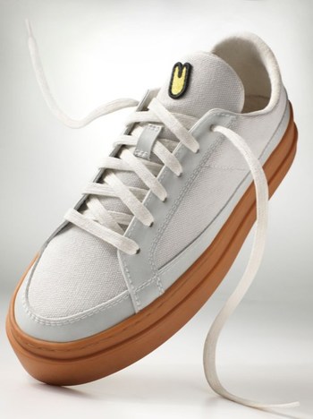 UNLESS COLLECTIVE PARTNERS WITH NFW TO DEBUT WORLD'S FIRST REGENERATIVE ...