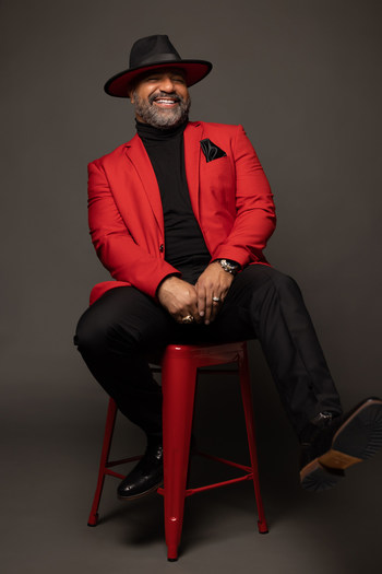 Singing Policeman Went Viral in 2020 and Has Now Released Original ...