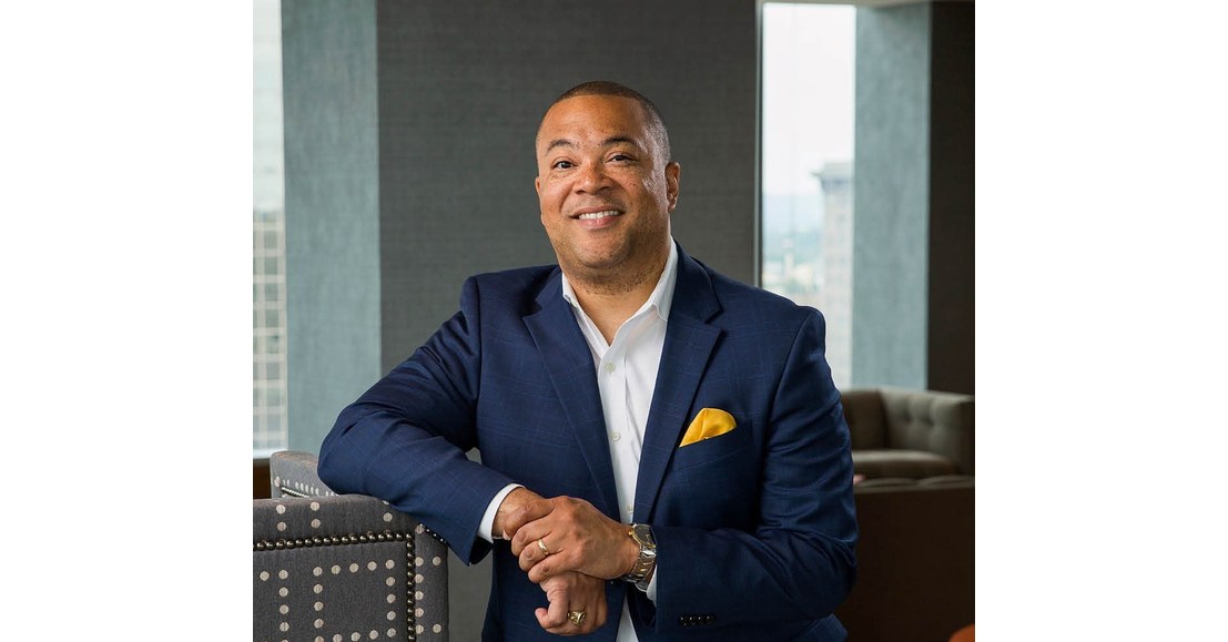 HERTZ NAMES WAYNE DAVIS AS CHIEF MARKETING OFFICER