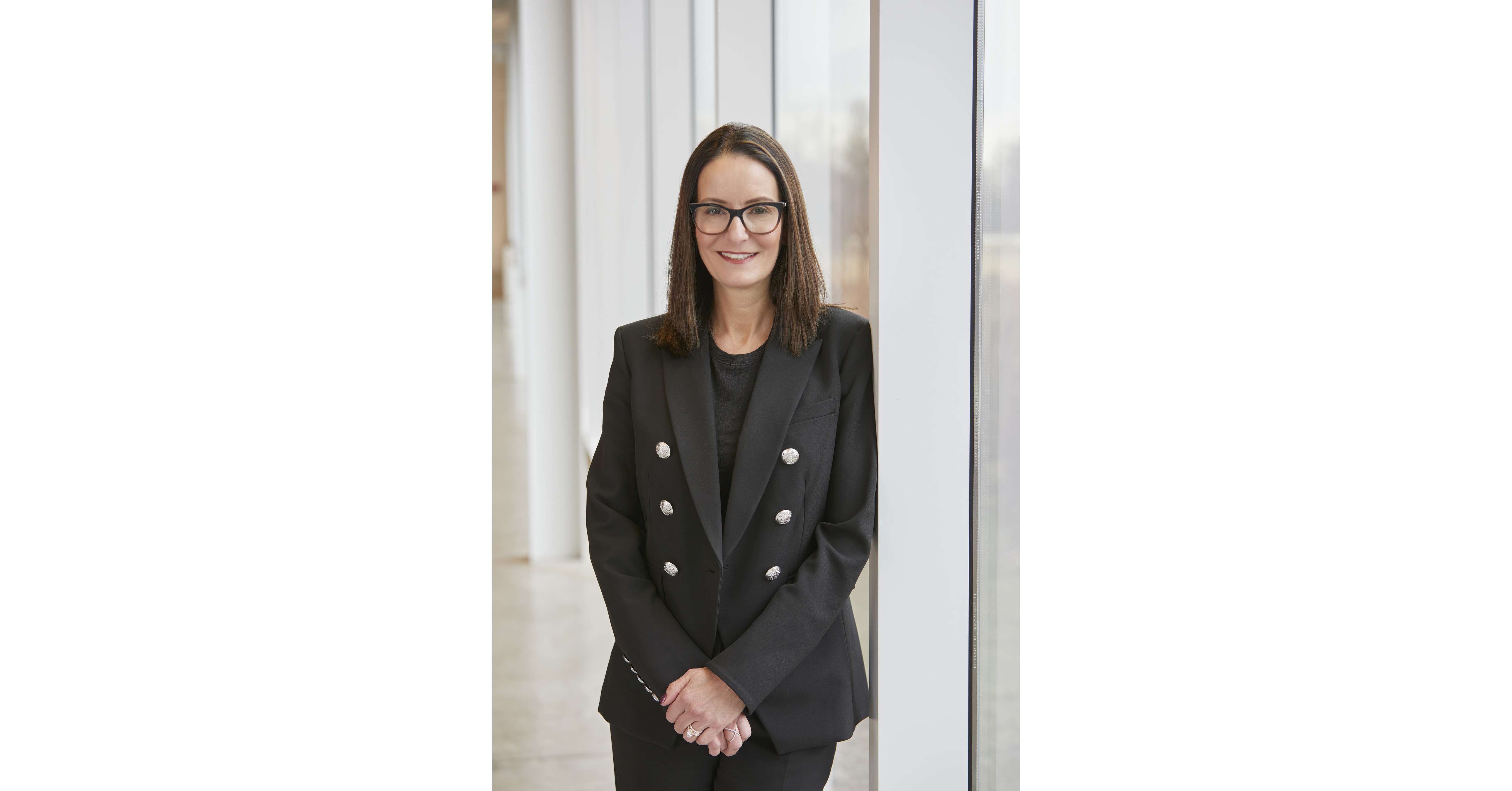 KOHLER CO. NAMES SAMIE BARR CHIEF BRAND OFFICER